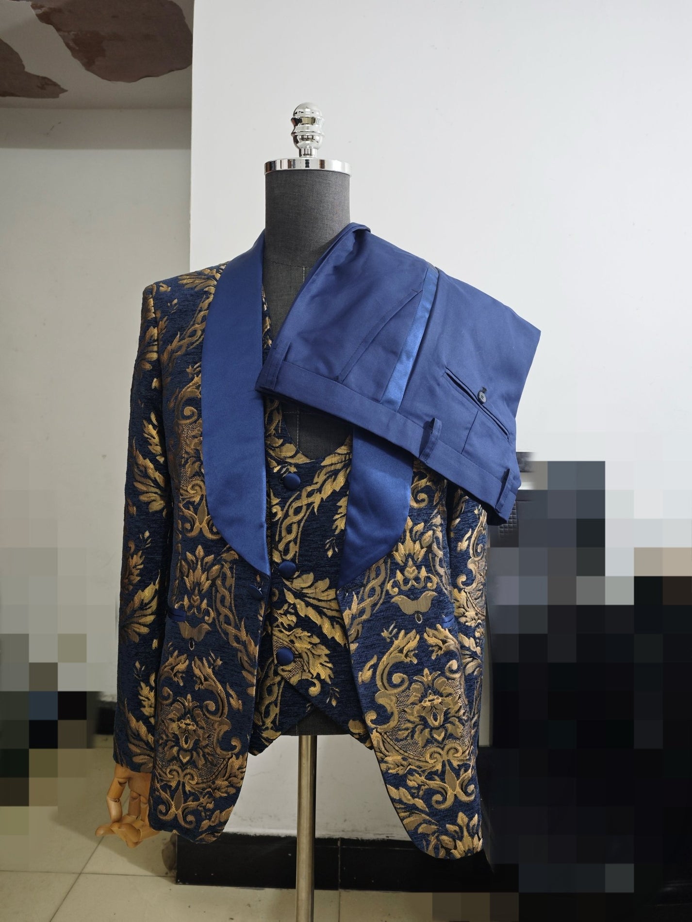 Navy Blue Floral Jacquard Prom Men Suits for Wedding – LiveTrendsX